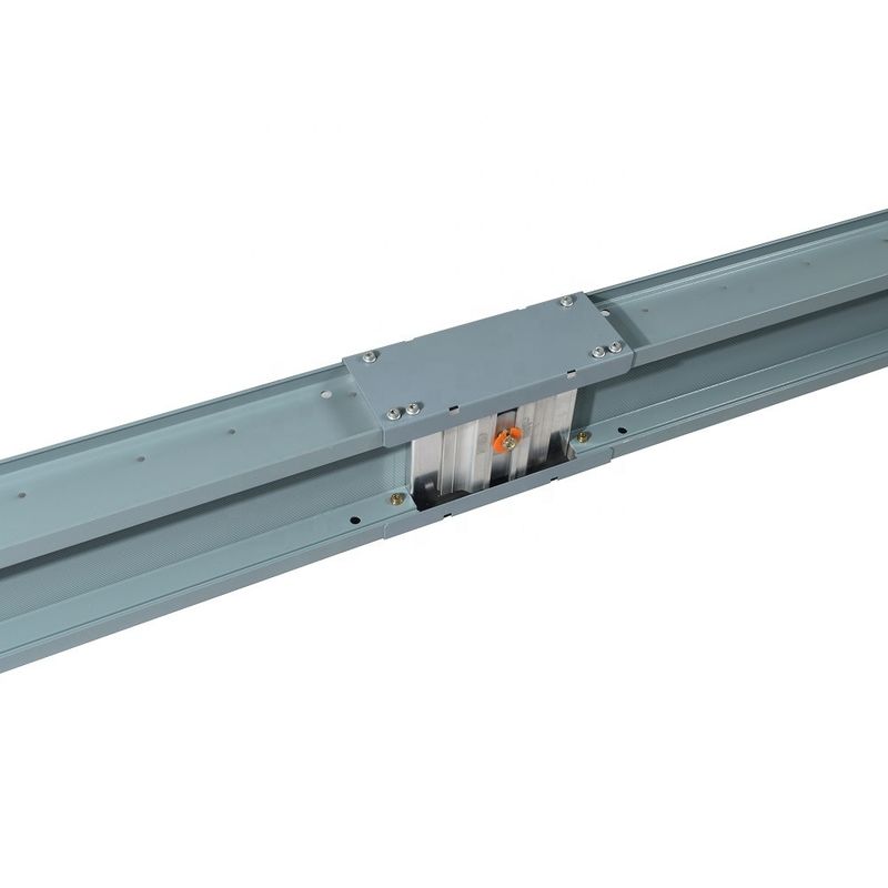 110V-240V Power Distribution Busway , Aluminum Indoor Lighting Busbar ...