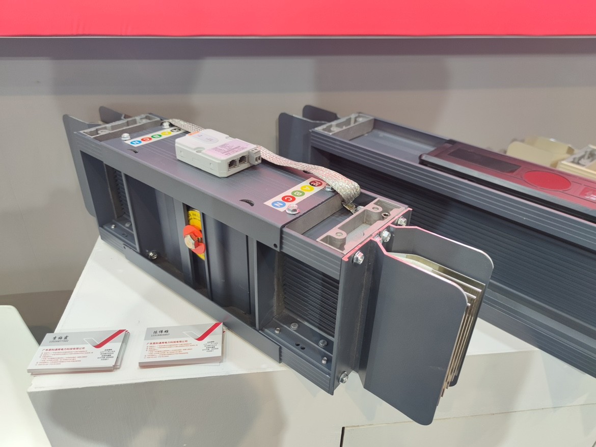 Safe Electric Busway 220V-800V Data Center Busway System