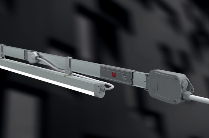 1m-3m LED Lighting Busway Aluminum Material Surface Mounted Busduct System